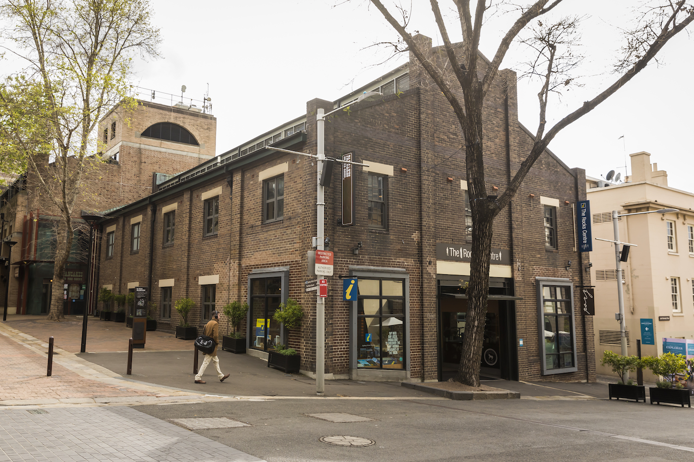 Playfairs Garage | The Rocks Discovery Museum